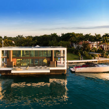 Solar-Powered Lilypad is a Luxurious Floating Villa - The Flighter